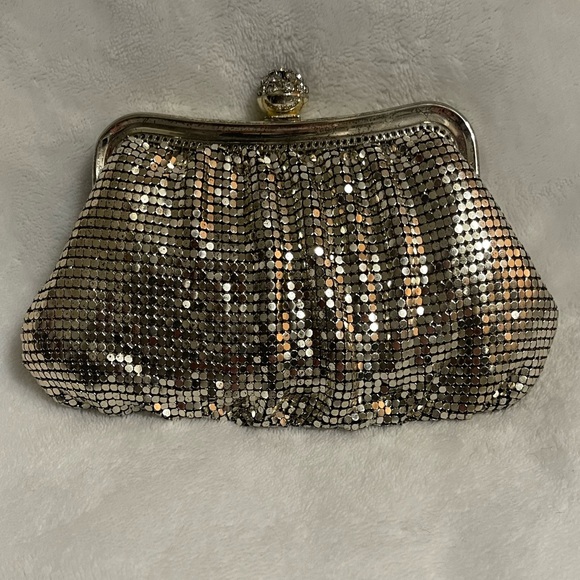 Whiting & Davis | Bags | Vintage Whiting Davis Mesh Purse With Chain ...